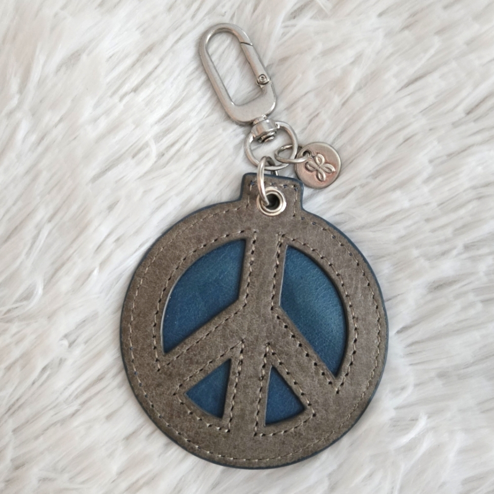 Hobo International Leather Peace Sign Mirror Keychain… - Gem